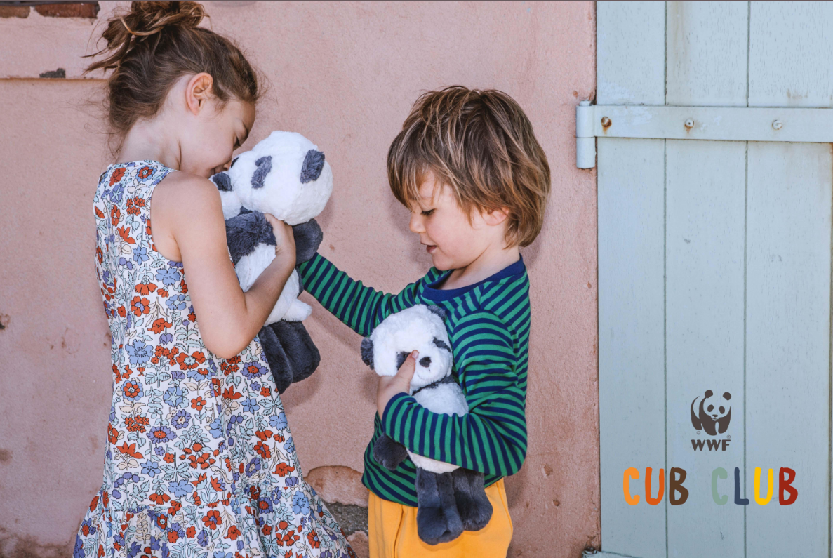 WWF Panu the Panda - 29 cm – MeeQ